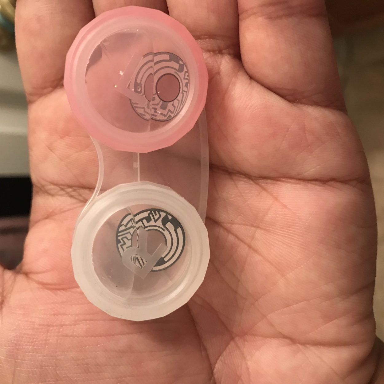 Product Review: “Sweety Crazy Cyborg” Cosplay Lenses from UNIQSO - DeLa ...